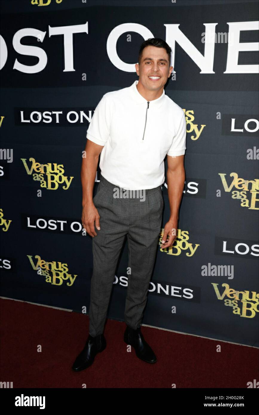 Los Angeles - CA - 20210922 Stars Walk the Red Carpet for the Premiere von Venus as A Boy. -IM ...
