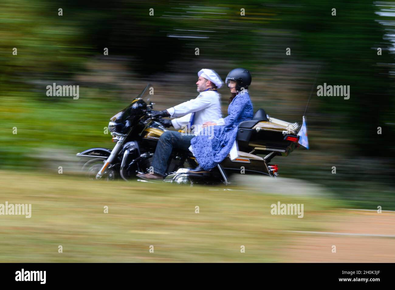 Dresden, Deutschland. Oktober 2021. Lisa Zink, das 27. Dresdner Stollen ...