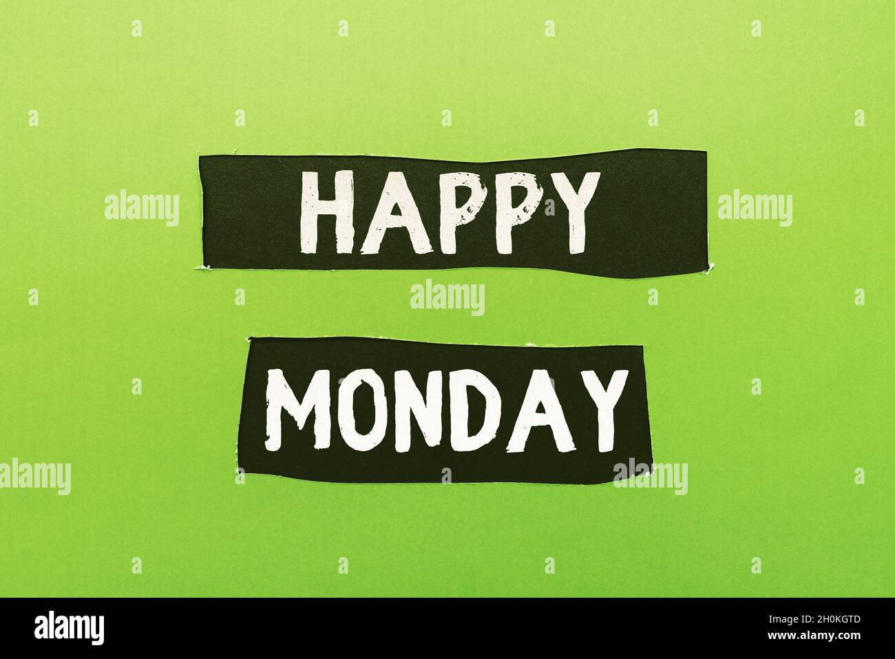 Inspiration zeigt Zeichen Happy Monday. Konzeptionelles Foto, das der ...