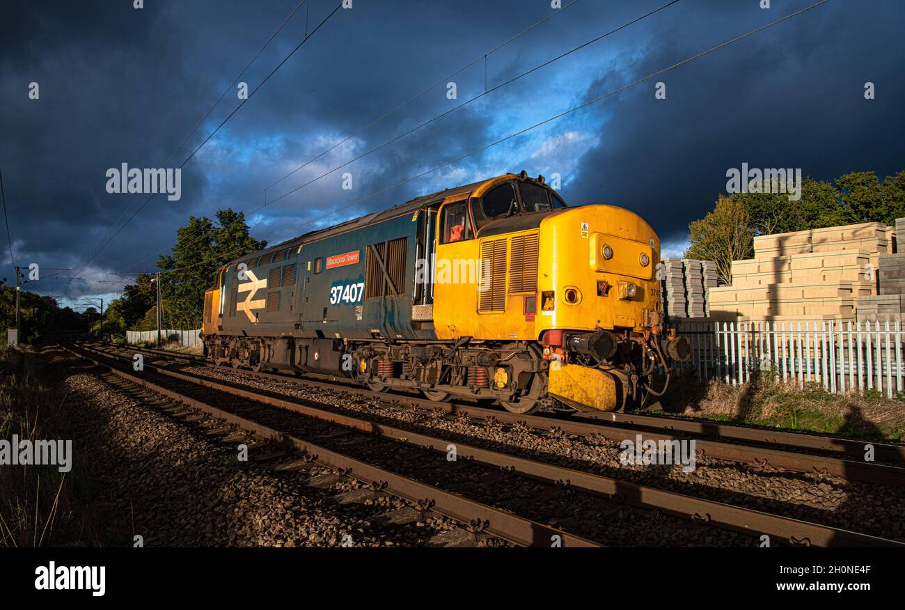 Britische Eisenbahnlokomotive der Baureihe 37 Stockfotografie - Alamy