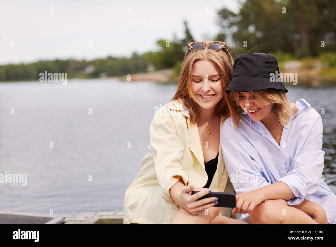 Freunde beziehungen -Fotos und -Bildmaterial in hoher Auflösung – Alamy