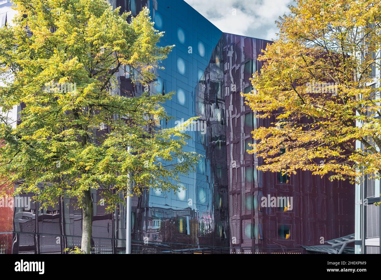 Dancing Towers Complex auf der Reeperbahn in Hamburg Stockfotografie ...