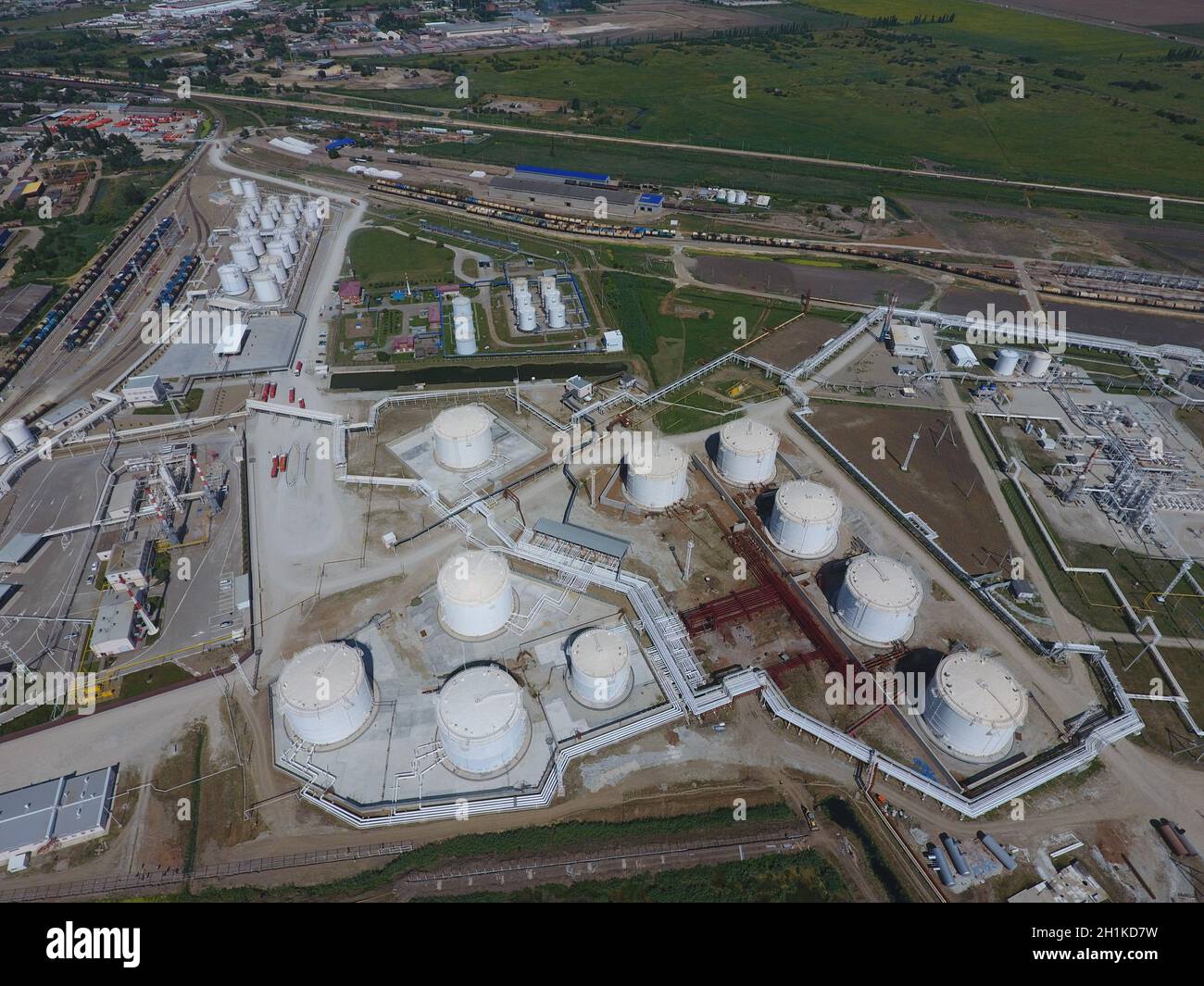 Co2 storage tank -Fotos und -Bildmaterial in hoher Auflösung – Alamy