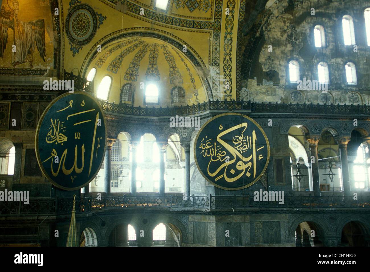 Die Hagia Sophia oder Ayasofya in der Altstadt der Stadt Istanbul in ...