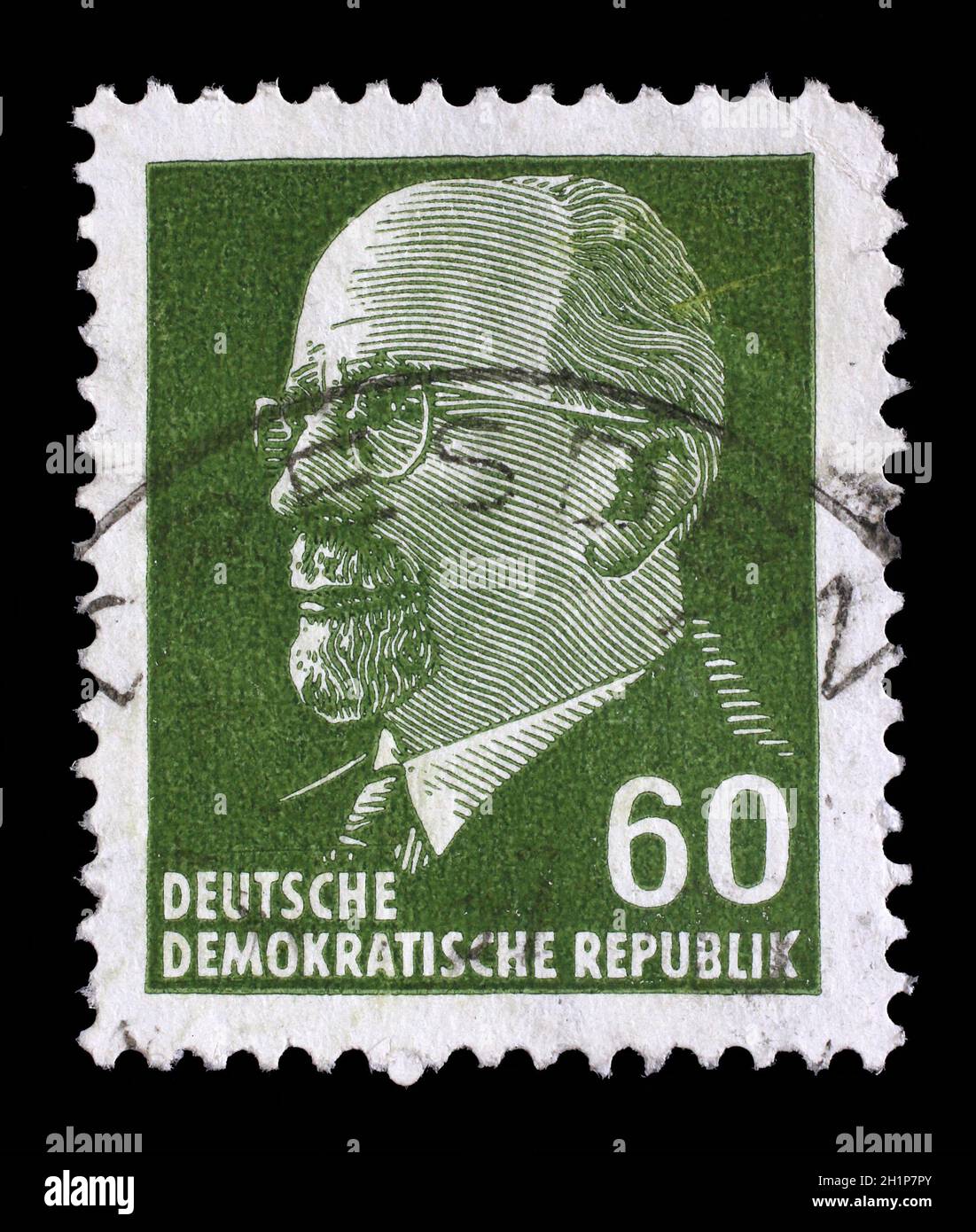 Die in der DDR gedruckte Briefmarke zeigt den Vorsitzenden Walter Ulbricht (kommunistischer ...