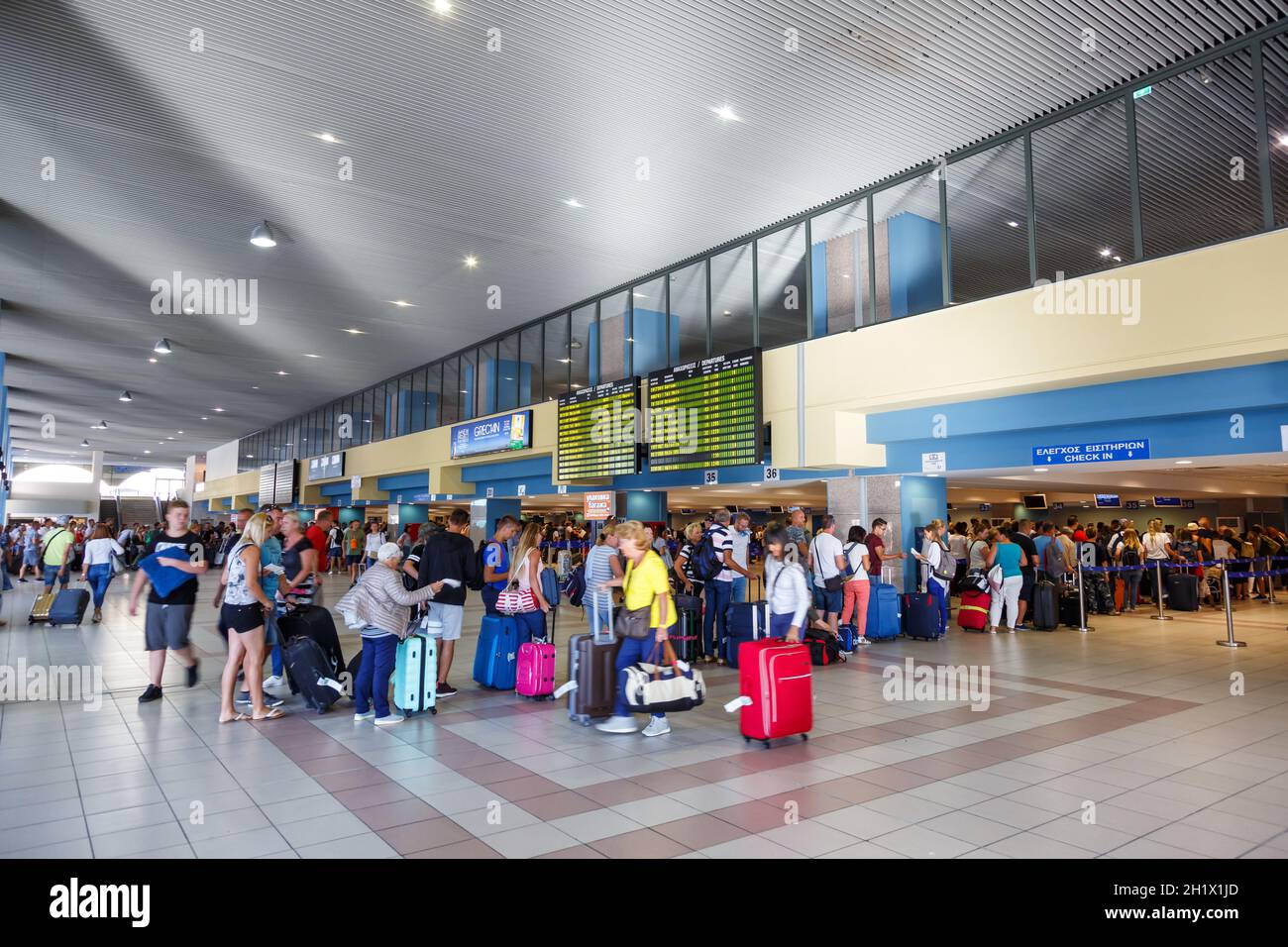 Flughafen Rhodos Ankunfte
