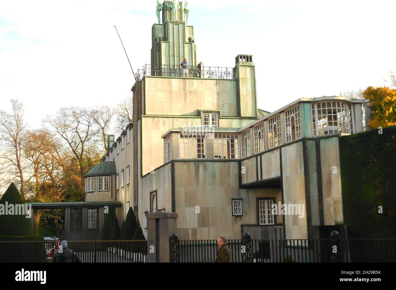 Das Palais Stoclet in Brüssel, vom Wiener Jugendstil-Künstler Josef ...