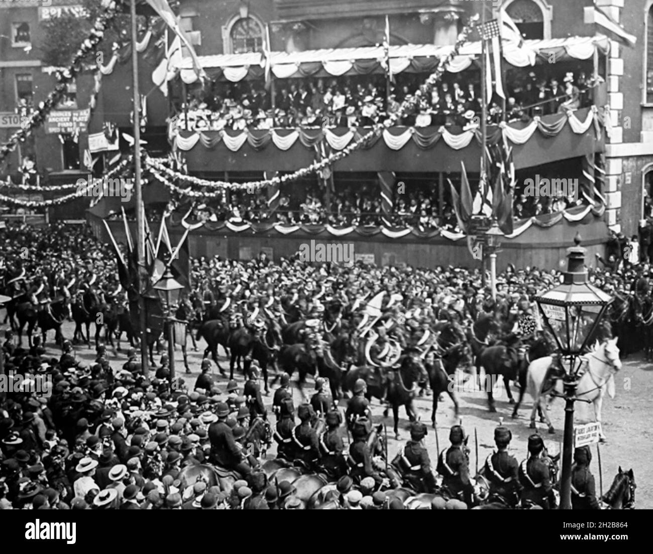 12. Hussars Regiment, Queen Victorias Diamond Jubilee Parade, London ...