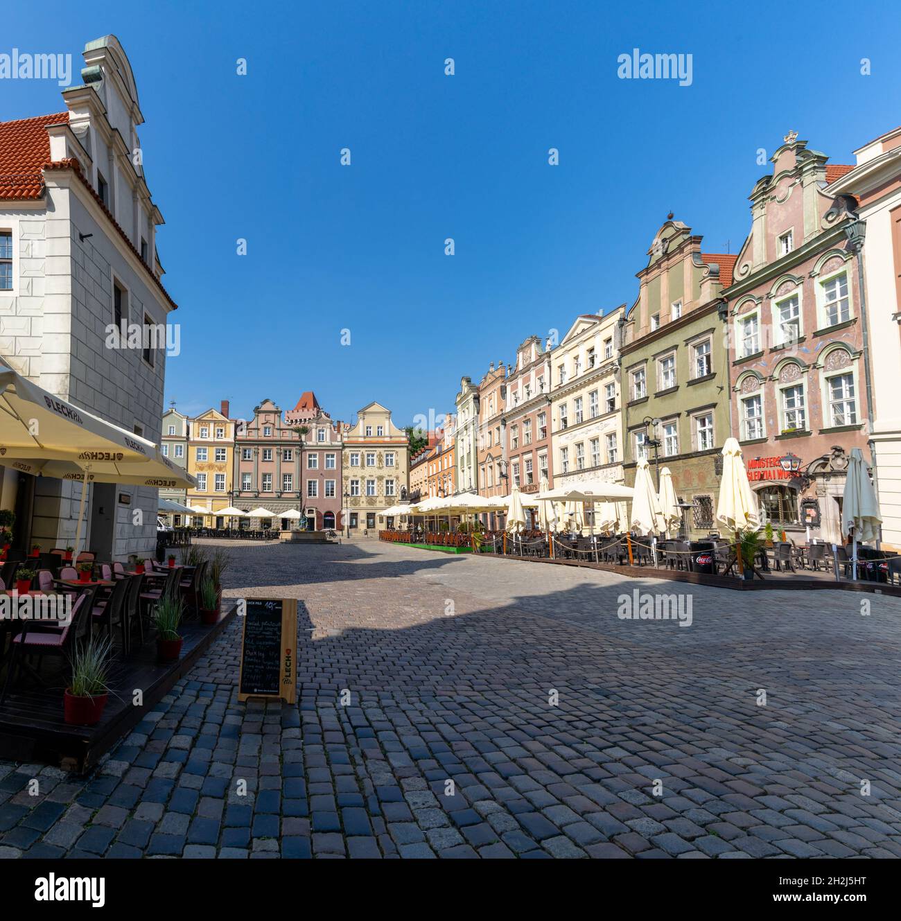 Posen, Polen - 8. September 2021: Blick auf den Posener Altstadtring ...