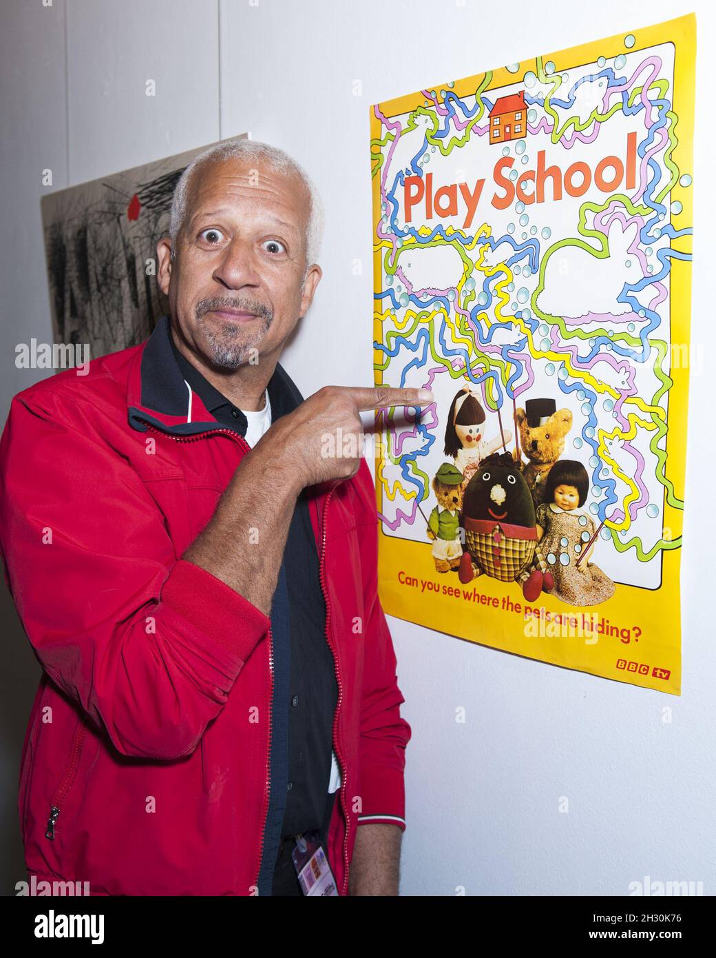 Derek Griffiths besucht das 50-jährige Jubiläum der Playschool in den ...