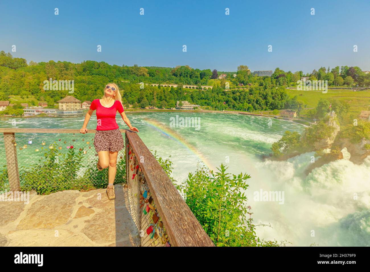 Rheinfall menschen -Fotos und -Bildmaterial in hoher Auflösung – Alamy