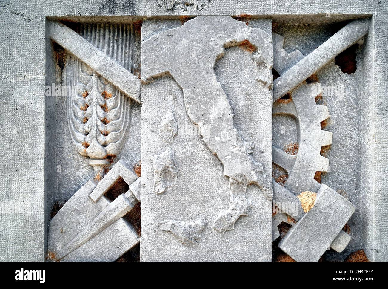 Frasche graben -Fotos und -Bildmaterial in hoher Auflösung – Alamy