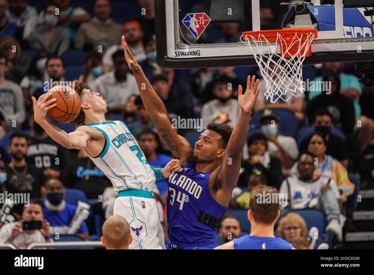 Lamelo ball -Fotos und -Bildmaterial in hoher Auflösung – Alamy