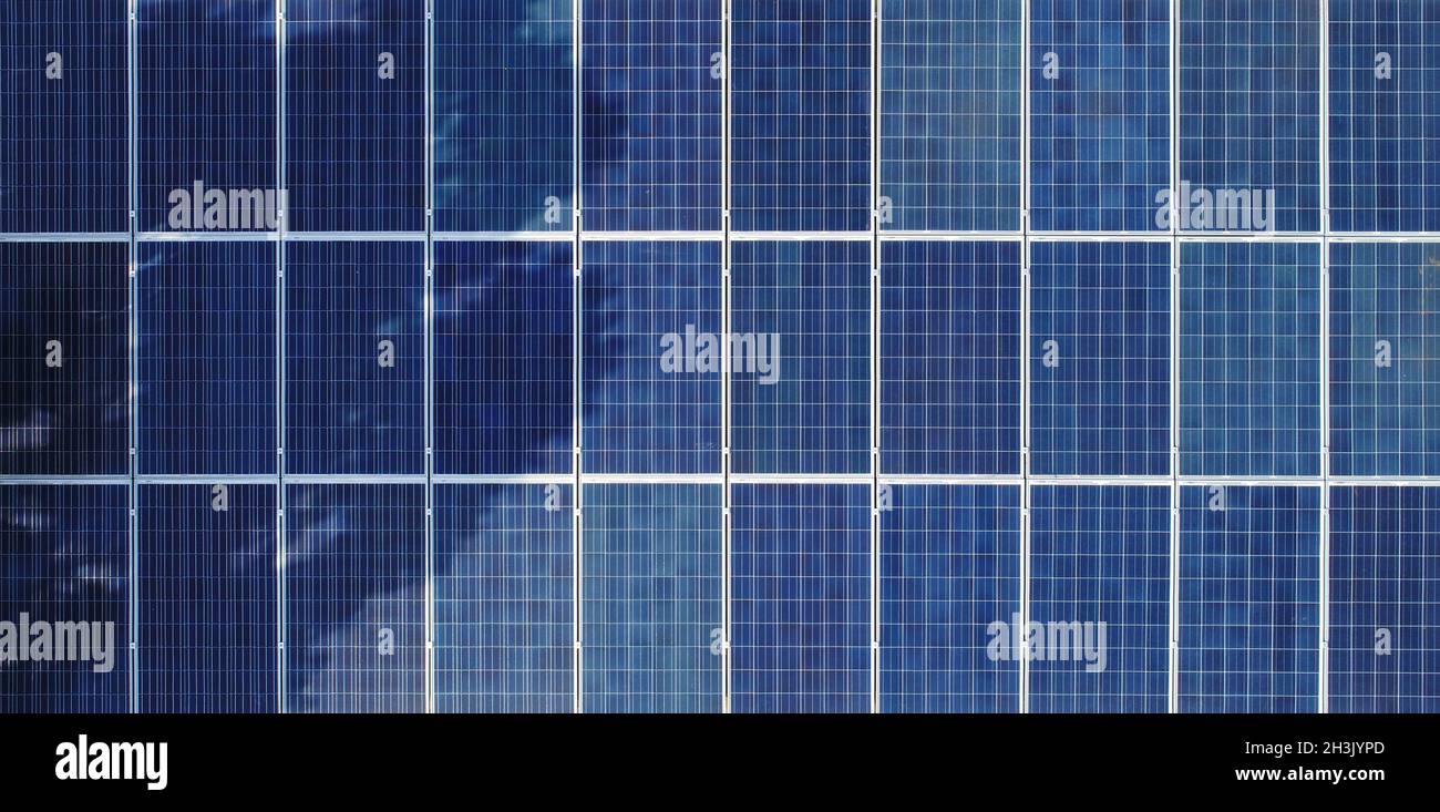 Closeup texture photovoltaic solar cell panel -Fotos und -Bildmaterial ...