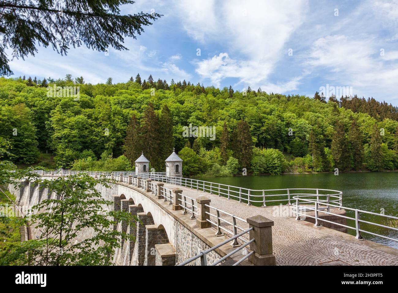 Tha ringer fernwasservergung -Fotos und -Bildmaterial in hoher ...