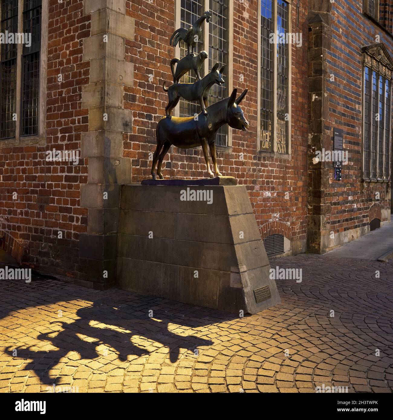 Statue im rathaus von bremen -Fotos und -Bildmaterial in hoher ...