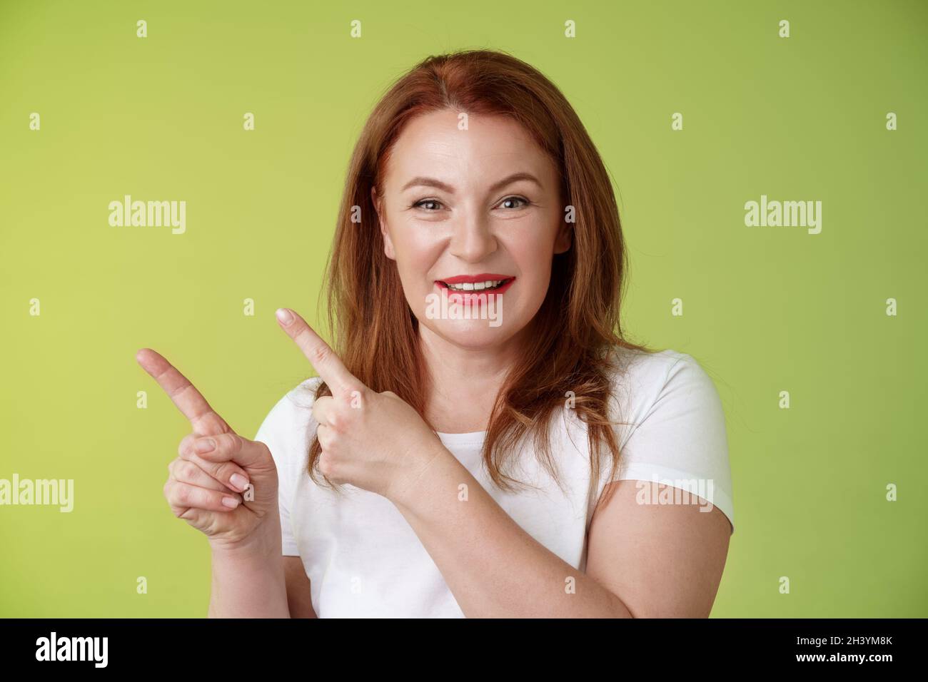 Zeige und mittelfinger -Fotos und -Bildmaterial in hoher Auflösung – Alamy