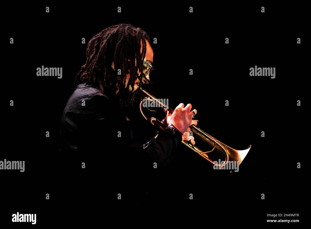 Lee theo croker -Fotos und -Bildmaterial in hoher Auflösung – Alamy