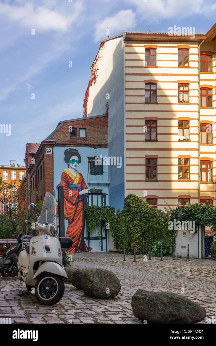 Berliner hinterhof -Fotos und -Bildmaterial in hoher Auflösung – Alamy