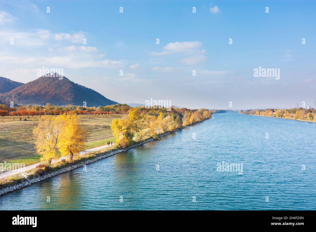 Fluss neue donau neue donau in 22 donaustadt -Fotos und -Bildmaterial ...
