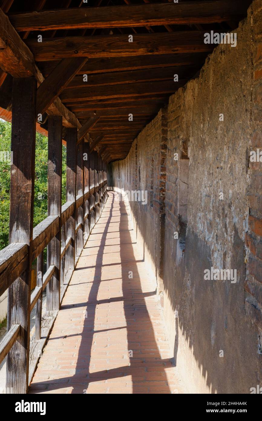 Noerdlingen stadtmauer -Fotos und -Bildmaterial in hoher Auflösung – Alamy