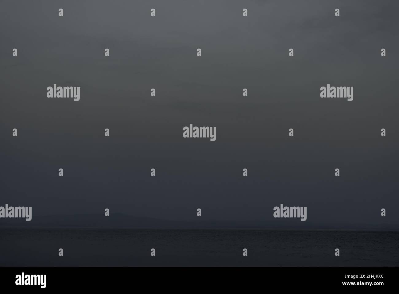 Dark and stormy night -Fotos und -Bildmaterial in hoher Auflösung – Alamy