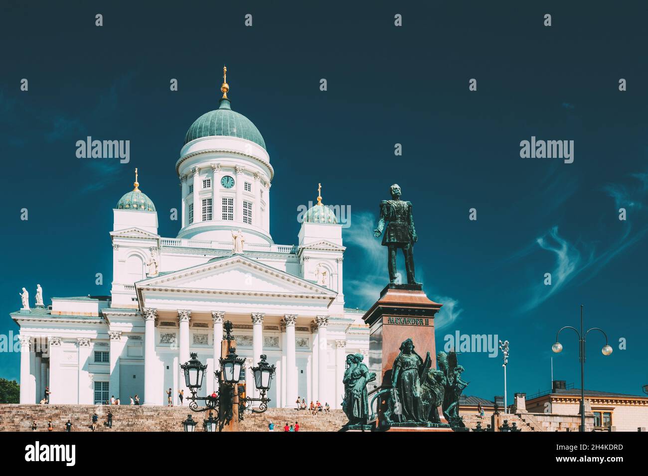 Kathedrale von Helsinki, Helsinki, Finnland. Die Fassade Fassade durch ... Kathedrale von Helsinki, Helsinki, Finnland. Die Fassade Fassade durch ...