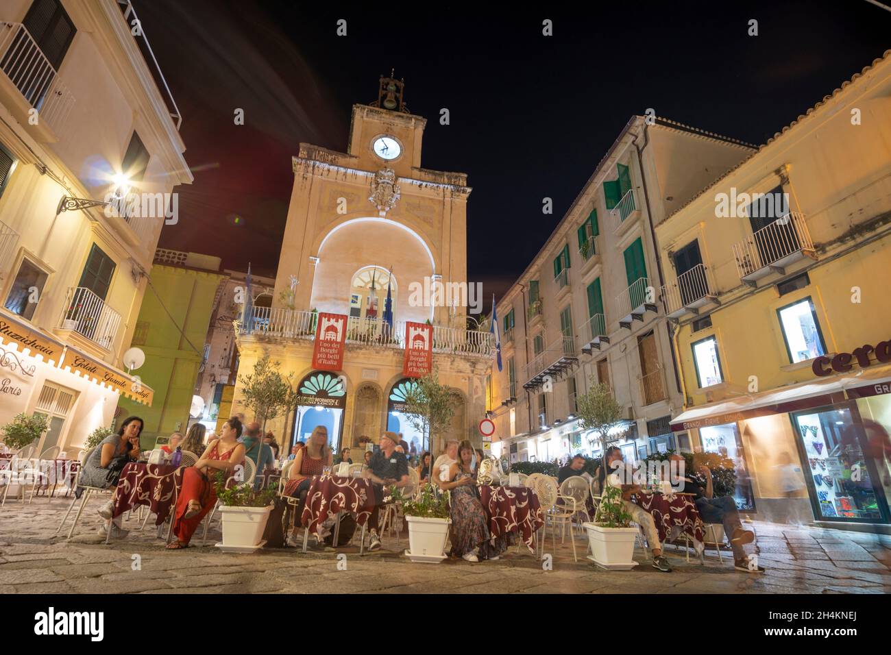 Tropea stadtzentrum -Fotos und -Bildmaterial in hoher Auflösung – Alamy