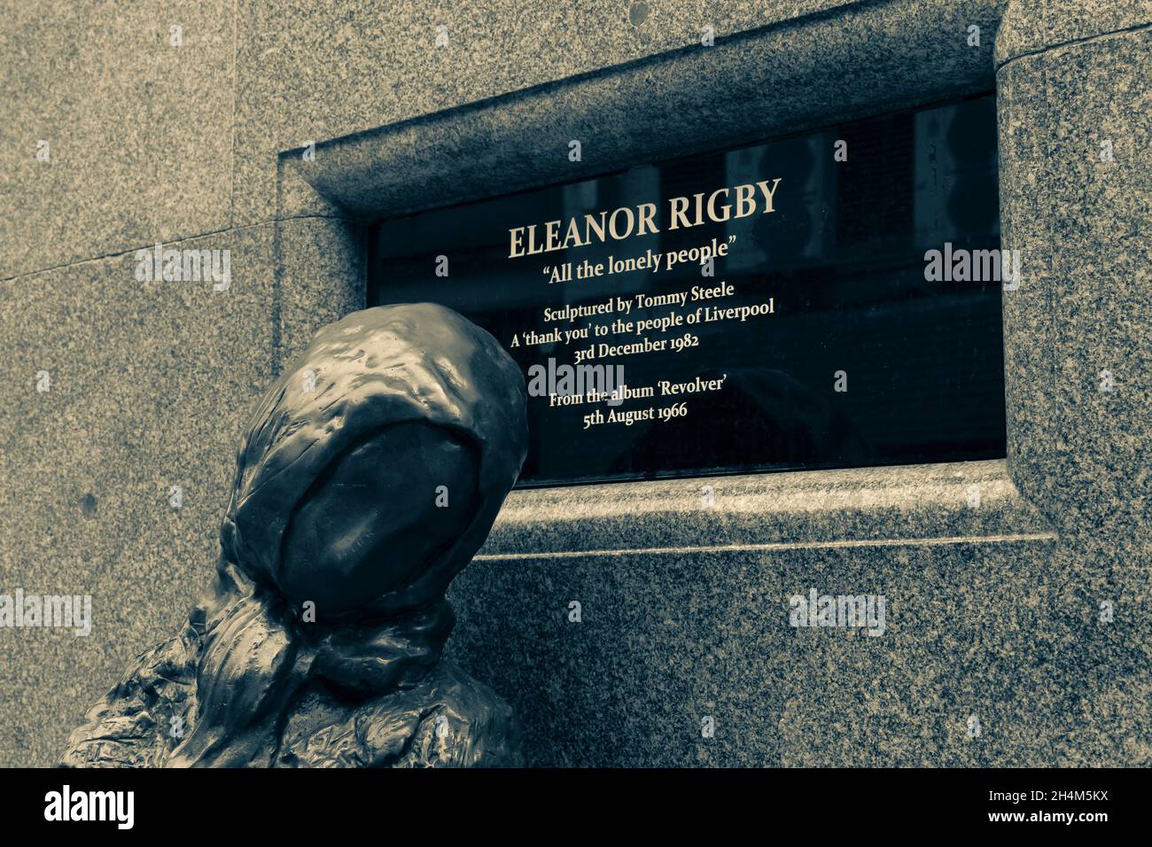 Eleanor rigby beatles -Fotos und -Bildmaterial in hoher Auflösung – Alamy