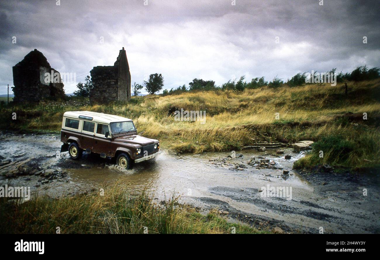 1983 land rover defender county shooting brake -Fotos und -Bildmaterial ...