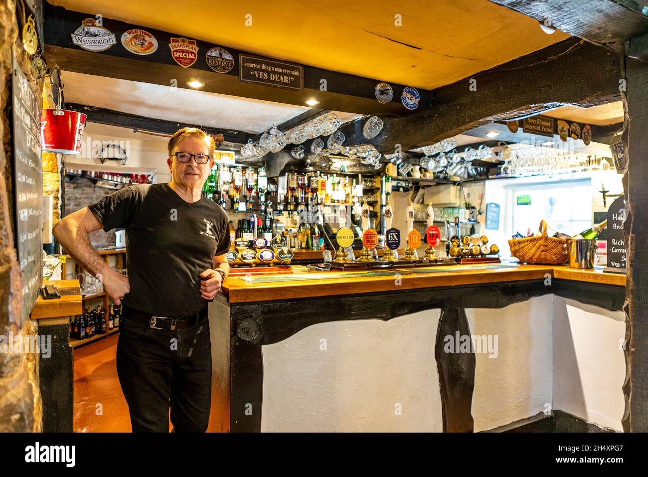 Foley bar -Fotos und -Bildmaterial in hoher Auflösung – Alamy