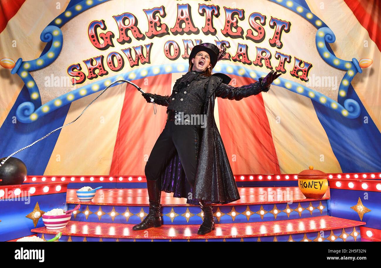 Birmingham Hippodrome - Panto Photo Call for Goldilocks and the Three ...