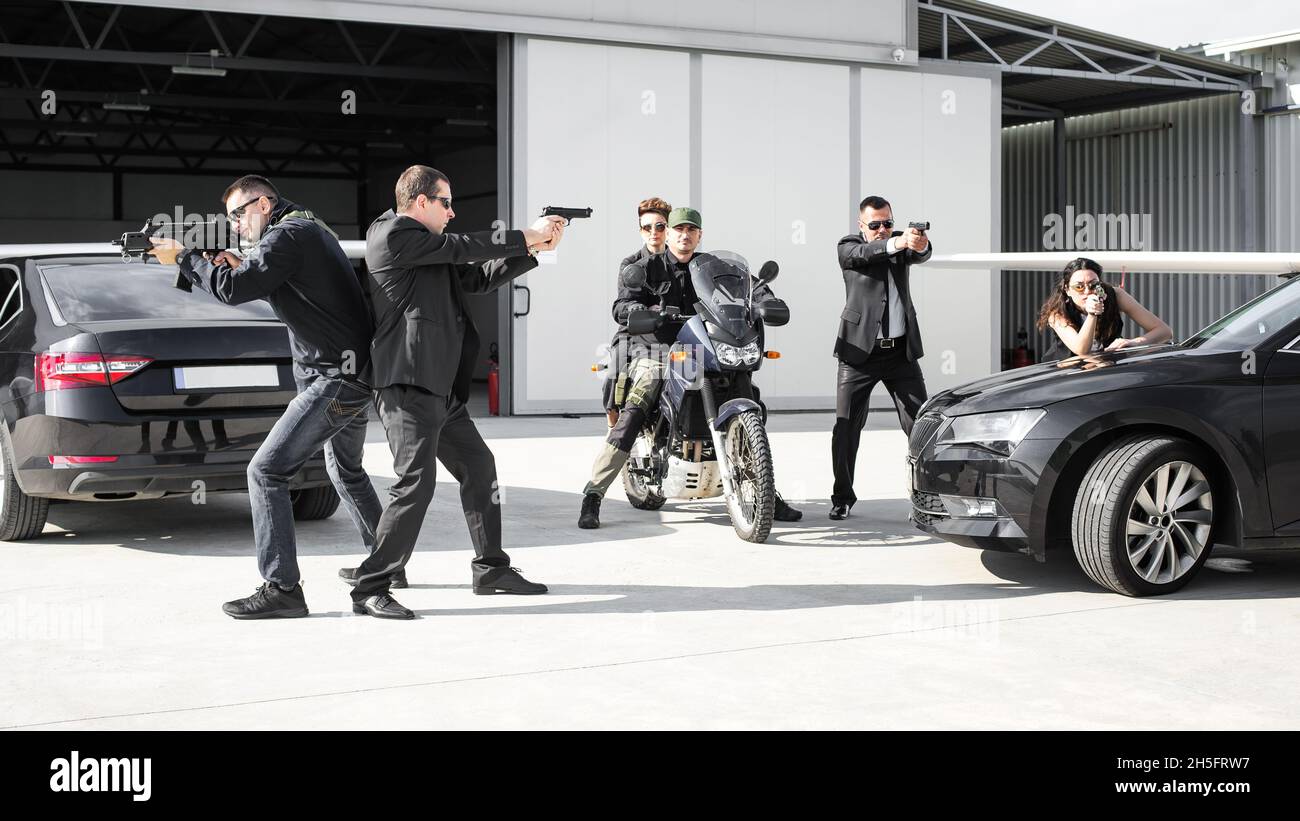Bodyguard security -Fotos und -Bildmaterial in hoher Auflösung – Alamy