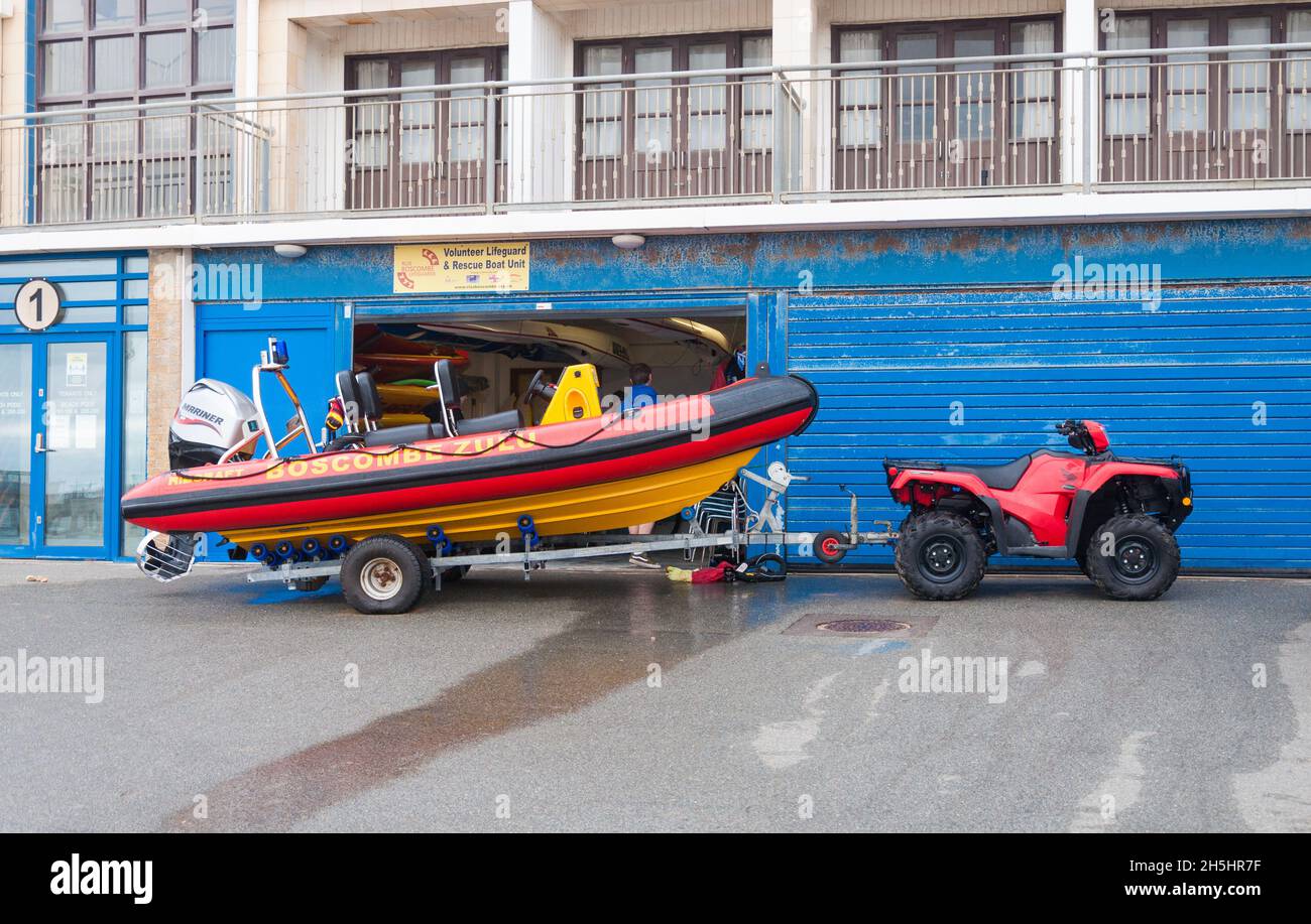 Freiwilliger rettungsschwimmer und rettungsboot einheit -Fotos und ...