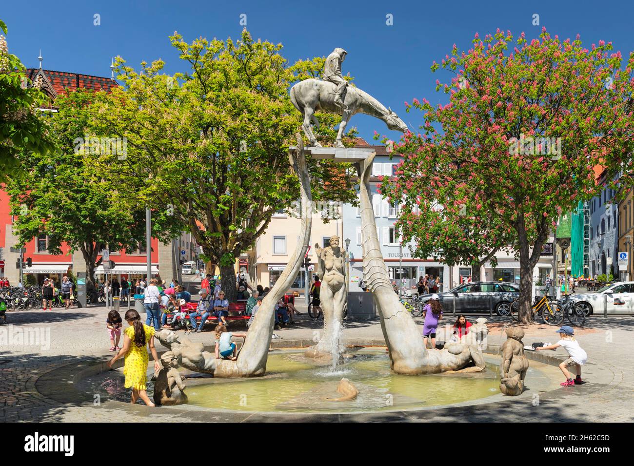 Bodenseereiter,Brunnen von peter lenk,Überlingen,Bodensee,baden ...