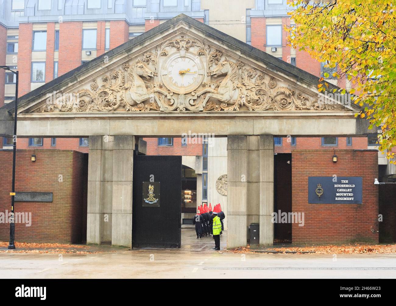 Haushaltskavallerie berittene regiment hyde kaserne -Fotos und ...