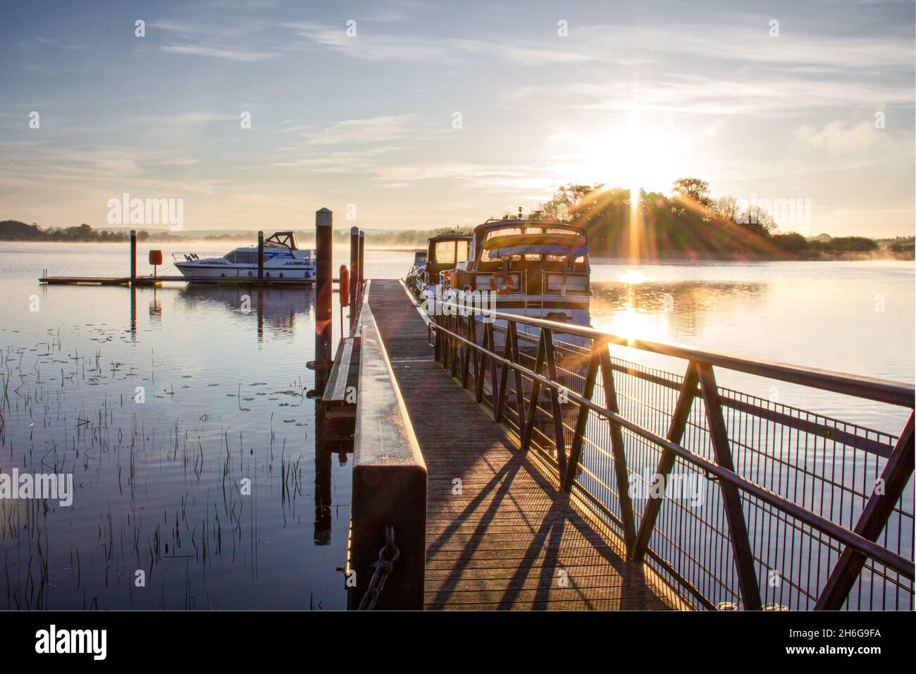 Lough erne fishing -Fotos und -Bildmaterial in hoher Auflösung – Alamy