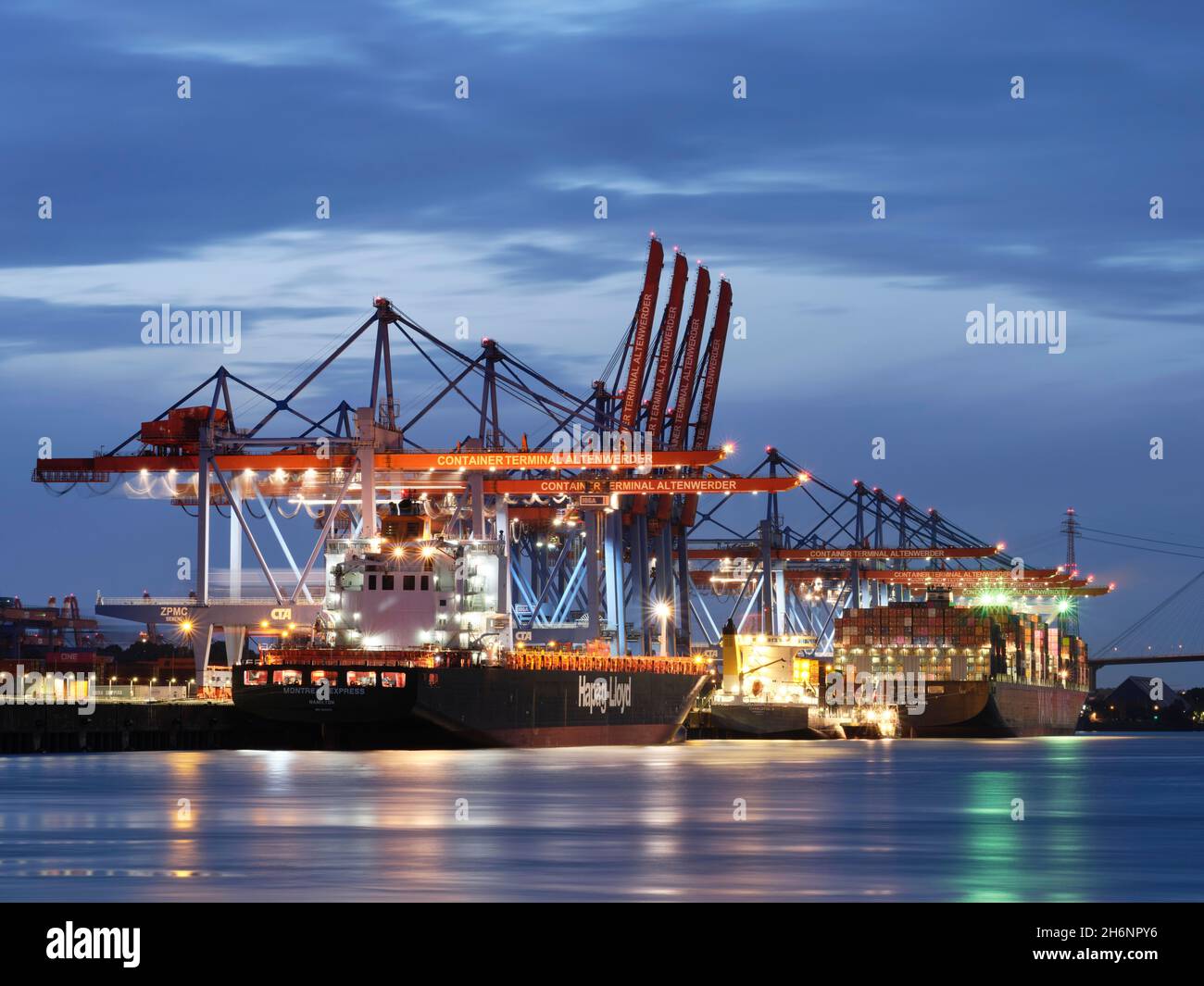 HHLA Container Terminal Altenwerder, Container Terminal, Hamburger ...