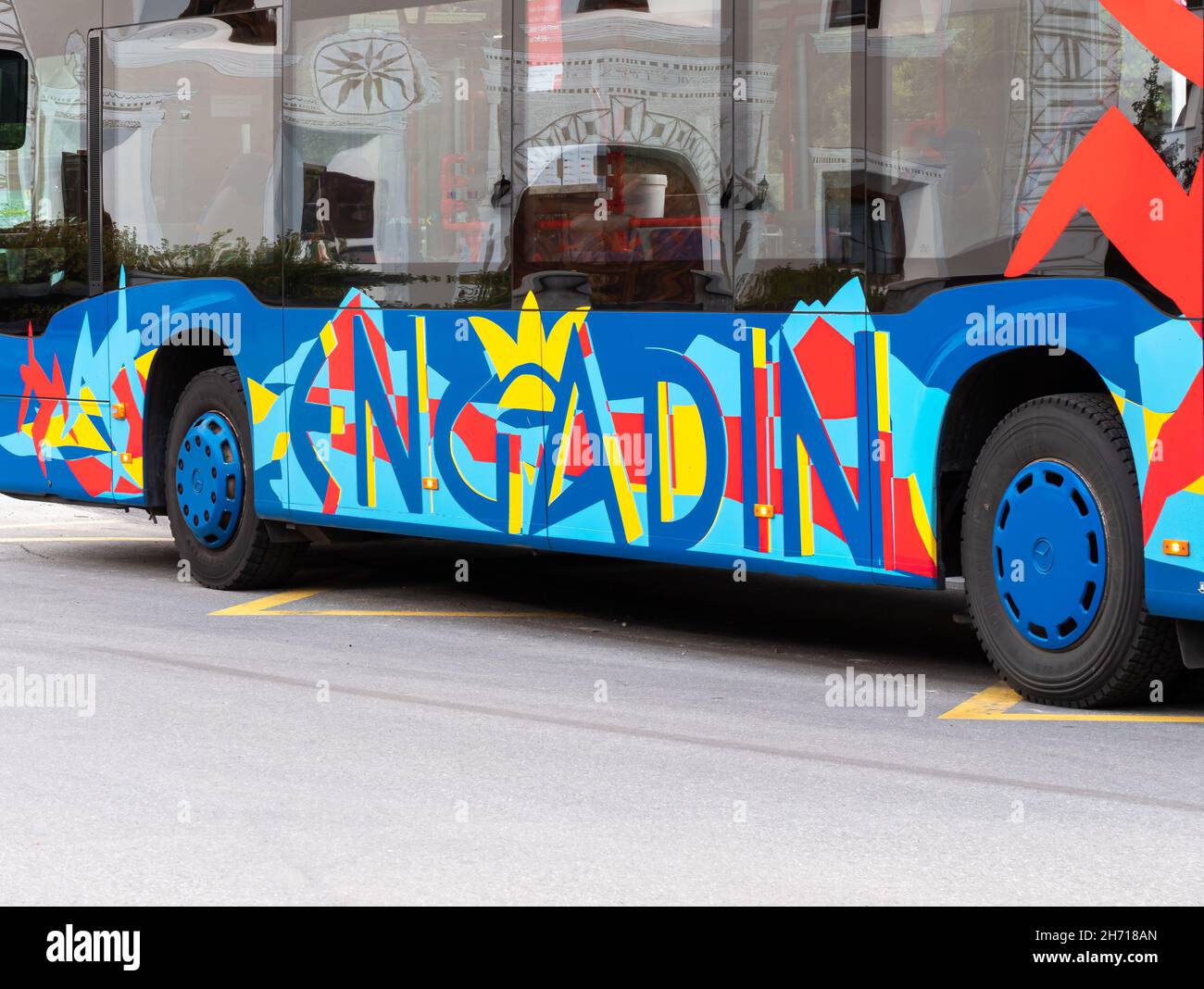 Schweizer bus zeichen -Fotos und -Bildmaterial in hoher Auflösung – Alamy