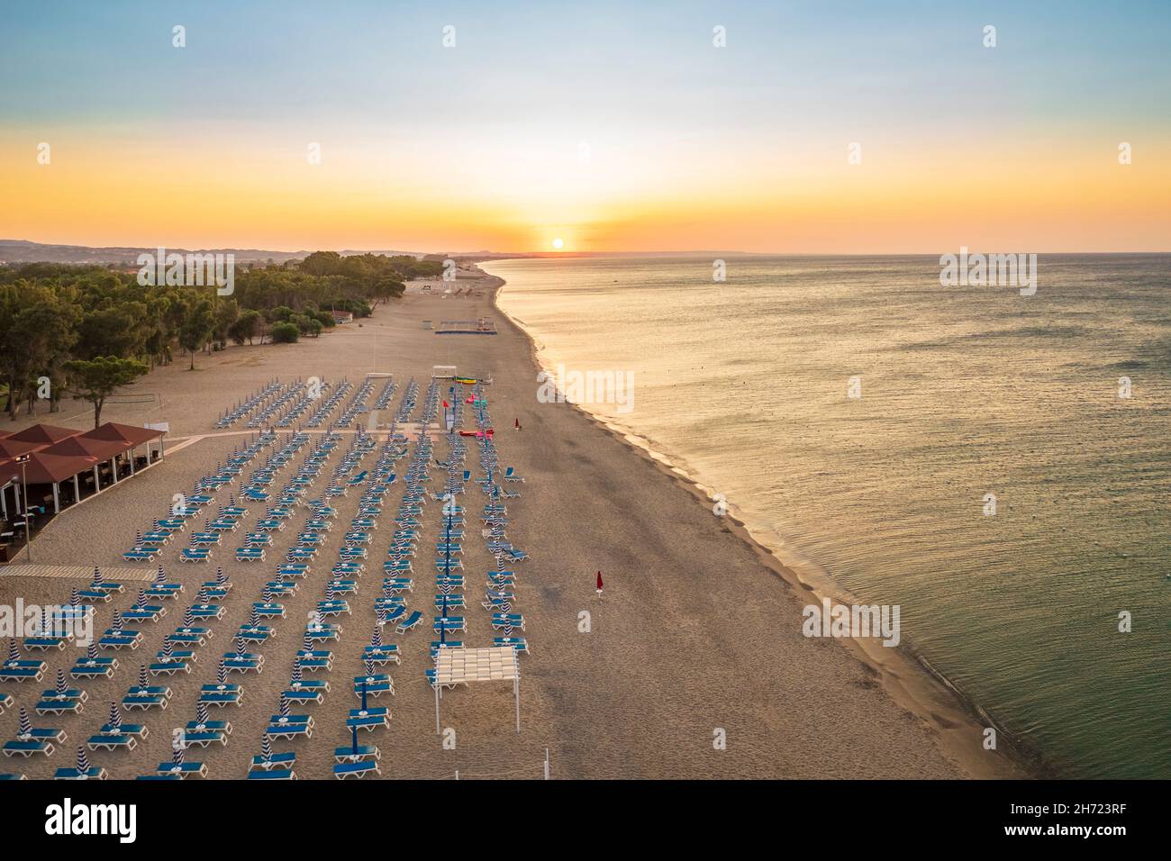 Simeri strand -Fotos und -Bildmaterial in hoher Auflösung – Alamy