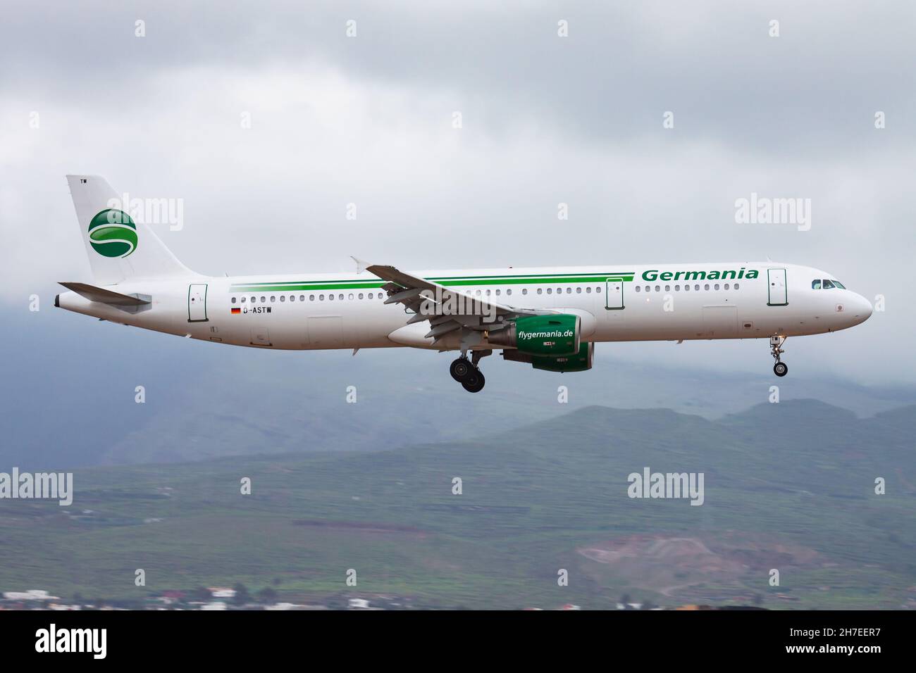 Germania airline -Fotos und -Bildmaterial in hoher Auflösung – Alamy