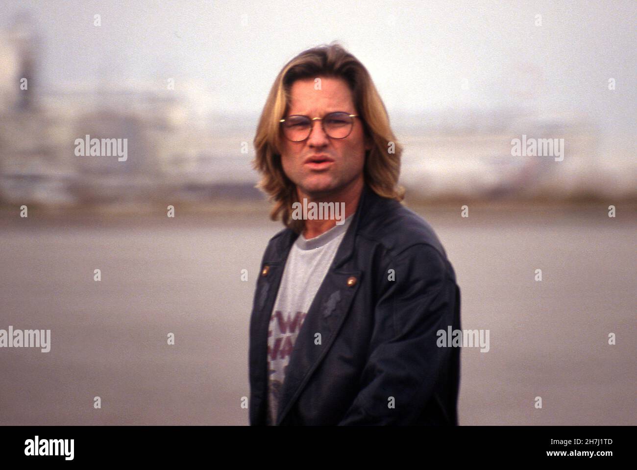 Kurt Russell kommt am 9. November 1992 aus New York City am Los Angeles ...