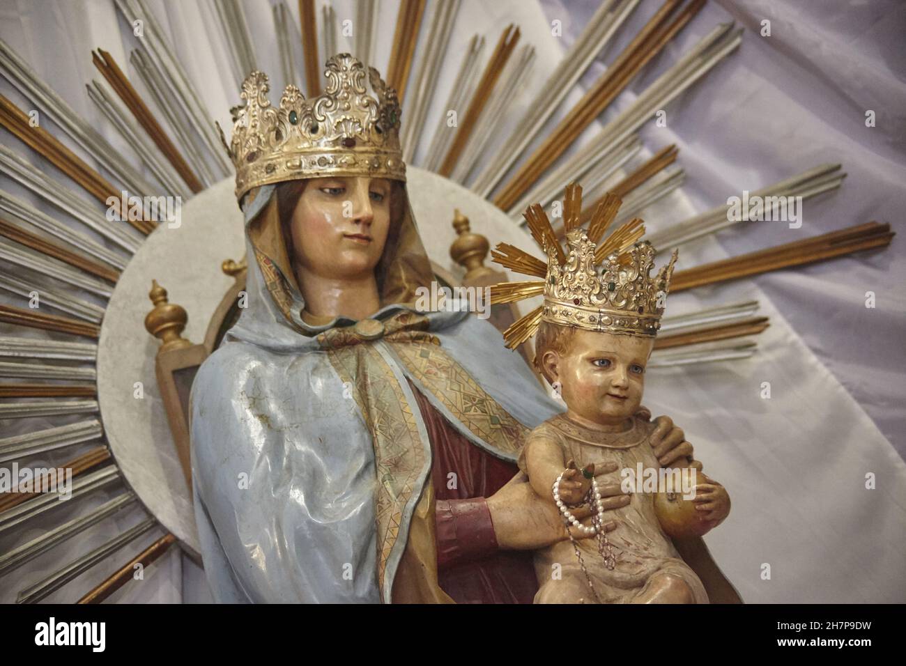Maria und Jesuskind Stockfotos und -bilder Kaufen - Alamy