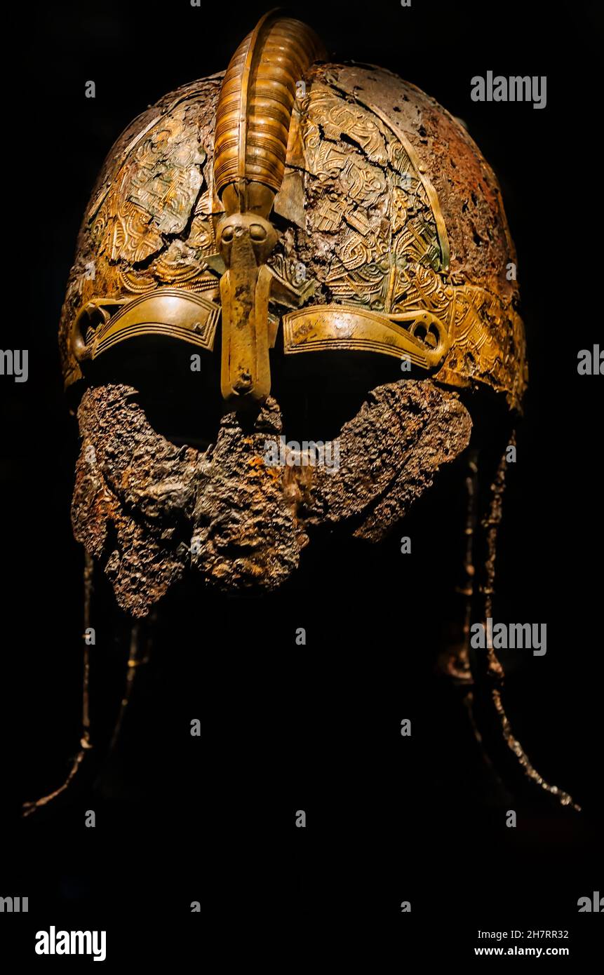 Ein Wikinger-Kriegerhelm aus dem 7th. Jahrhundert ist in der ...
