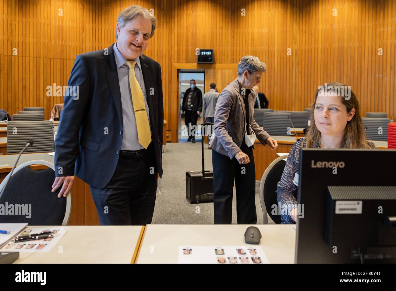 Düsseldorf, Deutschland. 26th. November 2021. Hannah Cloke, britische ...