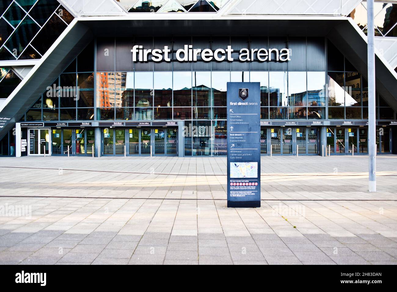 Leeds erste direkte arena -Fotos und -Bildmaterial in hoher Auflösung ...