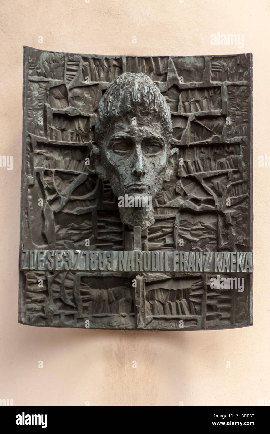 Kopf franz kafka -Fotos und -Bildmaterial in hoher Auflösung – Alamy