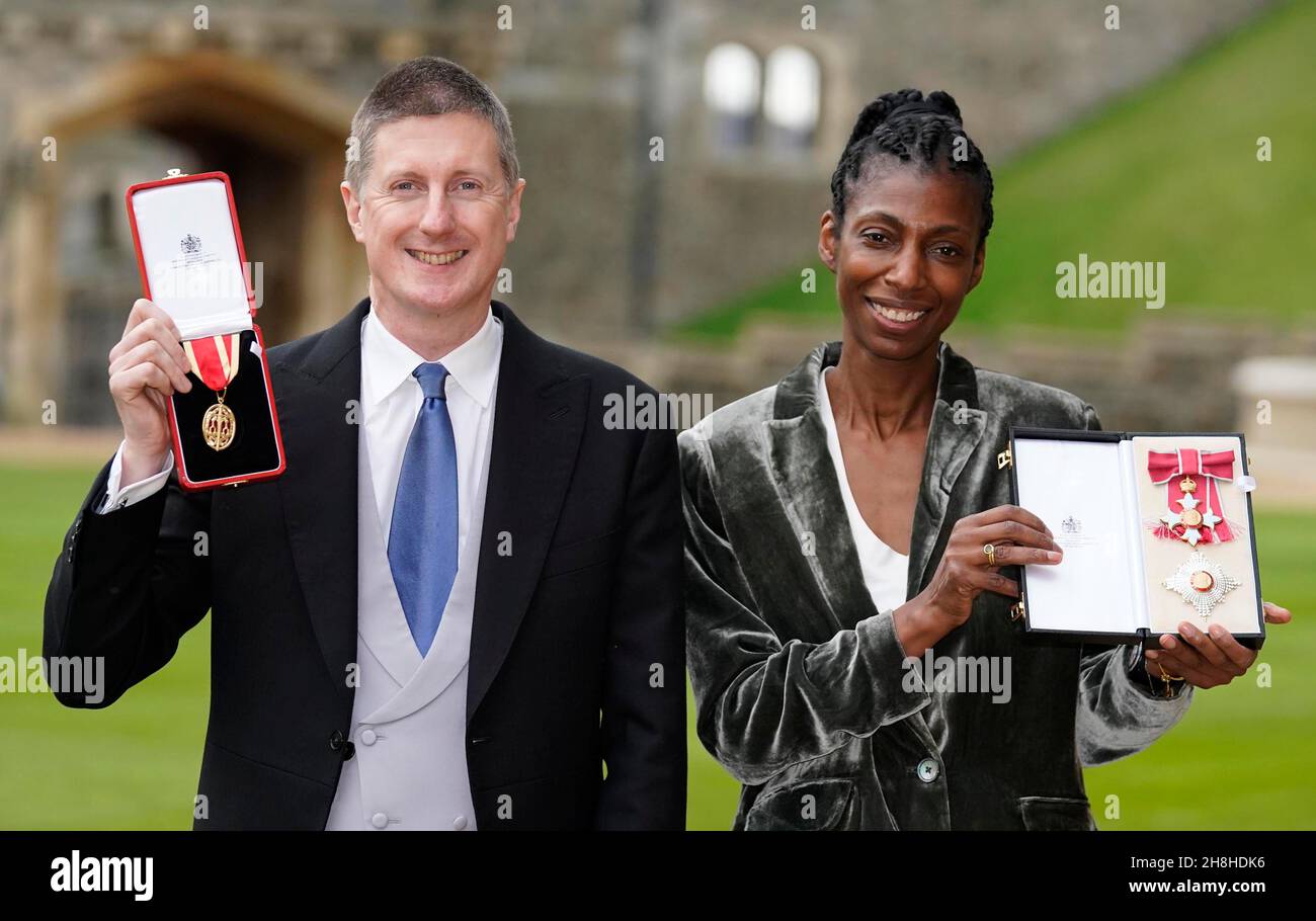 Investitur ampics -Fotos und -Bildmaterial in hoher Auflösung – Alamy