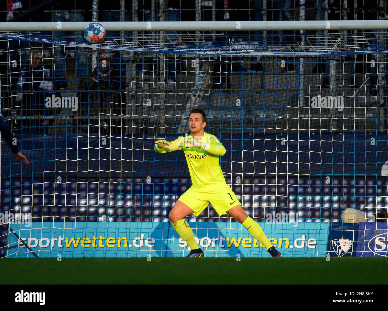 Torwart Manuel RIEMANN (BO) Action, Fußball 1st Bundesliga, 13th ...