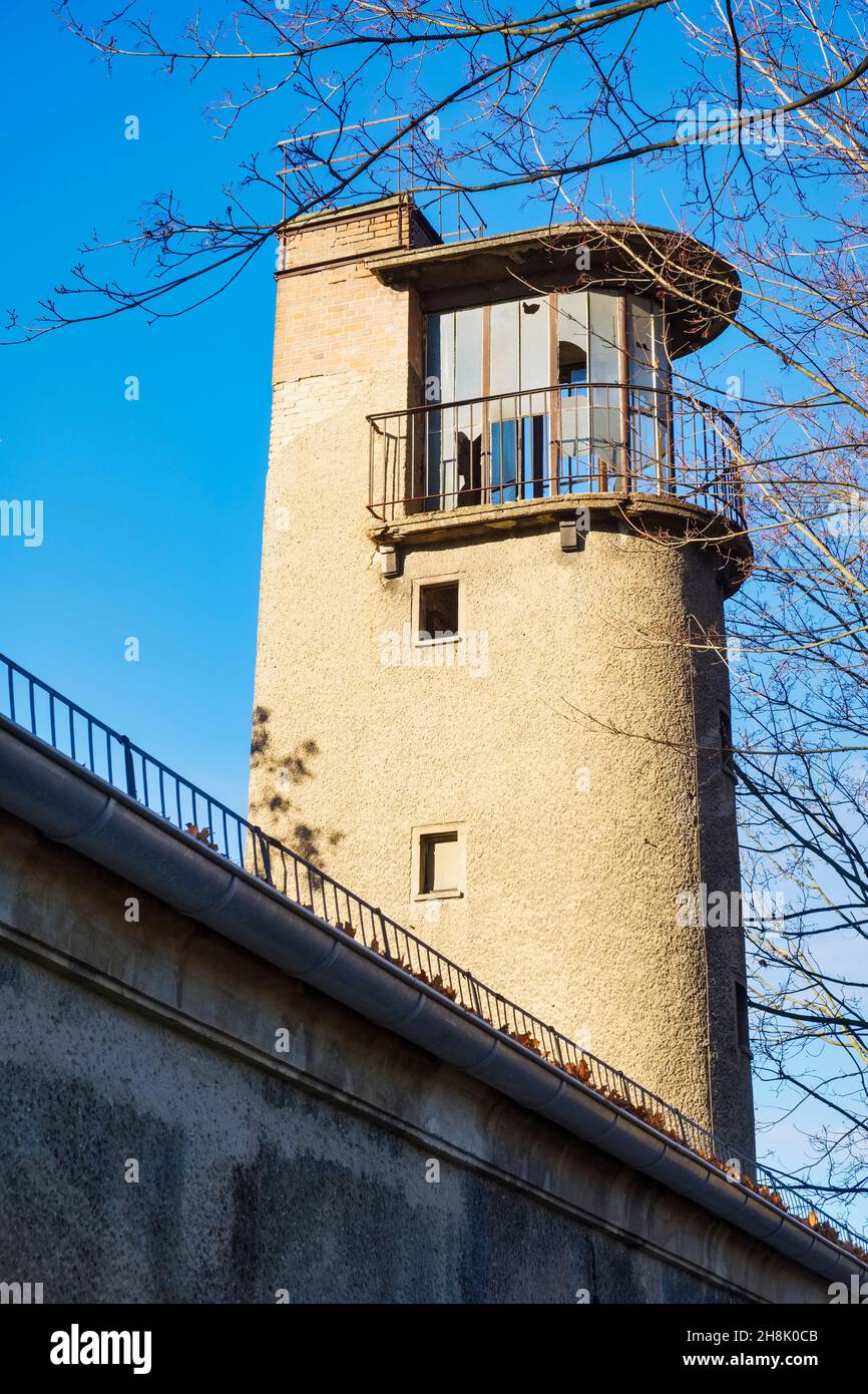 Zenner treptow berlin -Fotos und -Bildmaterial in hoher Auflösung – Alamy